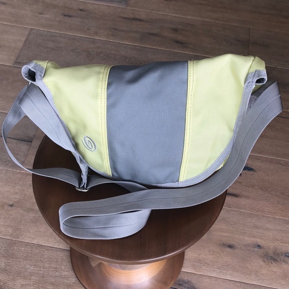 Timbuk2 | Bags | Timbuk2 Mini Messenger Bag | Poshmark